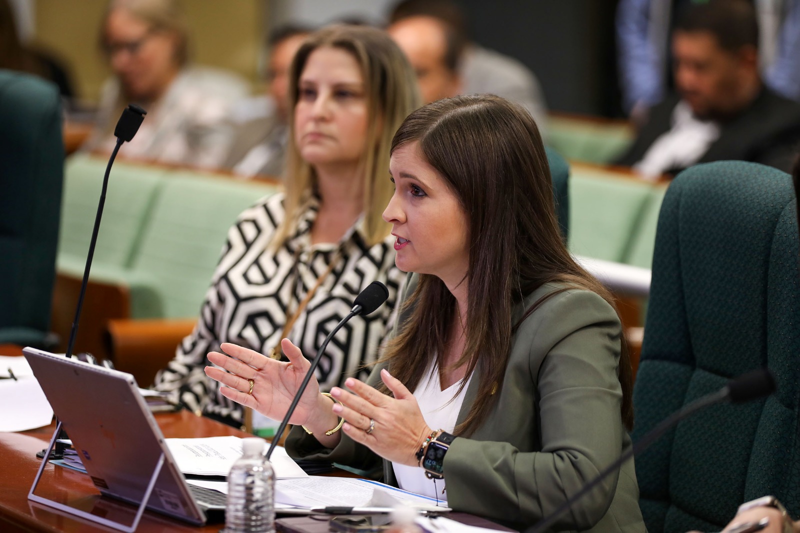 DTOP PRESENTA SU PRESUPUESTO PARA EL AÑO FISCAL 2023-2024 ‣ Perspectiva ...